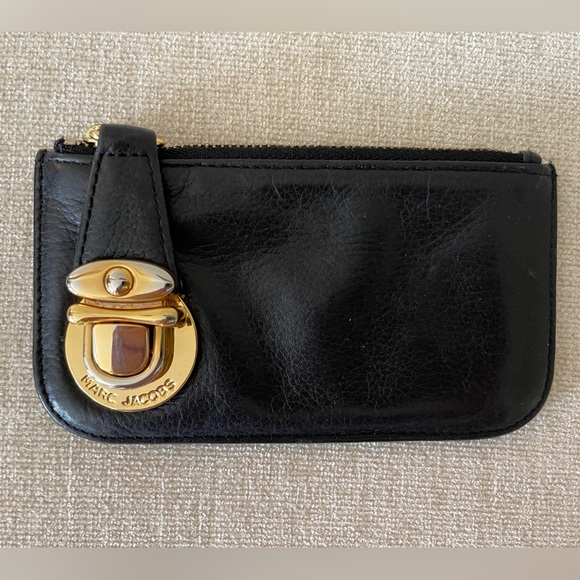 Marc Jacobs | Bags | Marc Jacobs Signature Pushlock Coin Purse Black ...